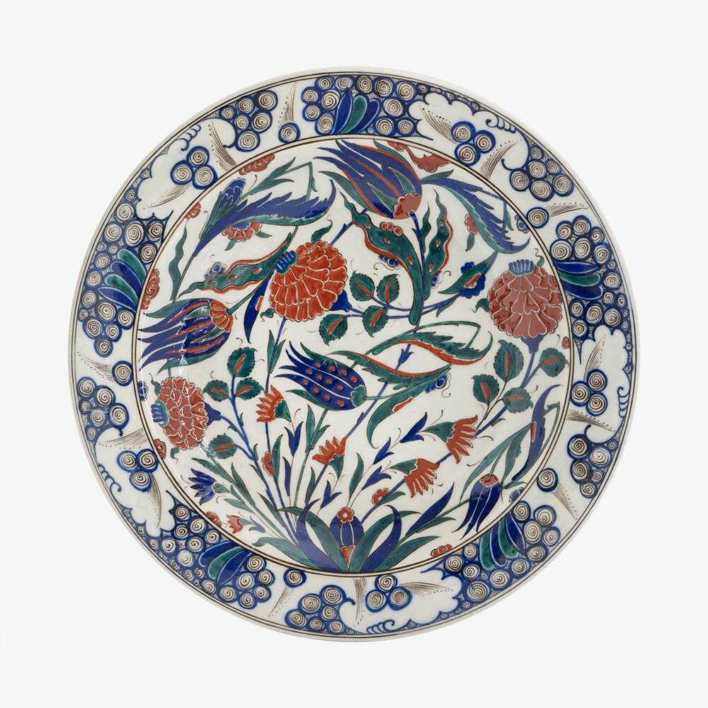 16th Century Iznik Ceramic Plate - Tulips, Roses and Carnations [14.17
